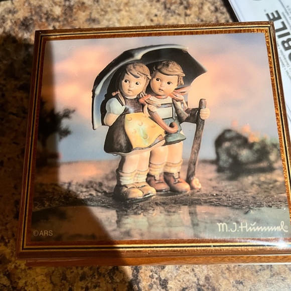 Art | Hummel Music Box | Poshmark